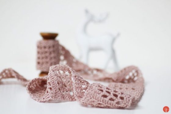 How to crochet your own lace tape - Picolly.com